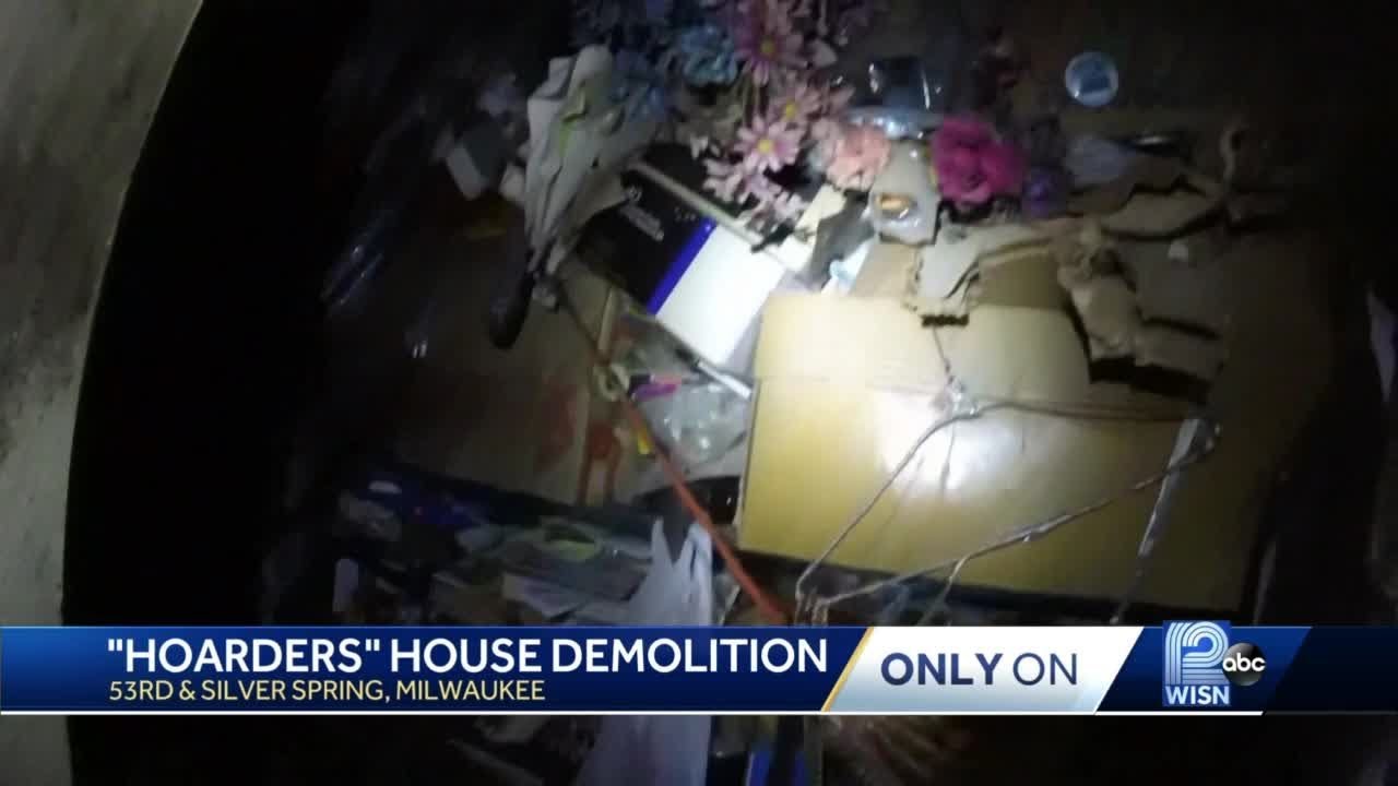 "Hoarders" House Demolition - YouTube