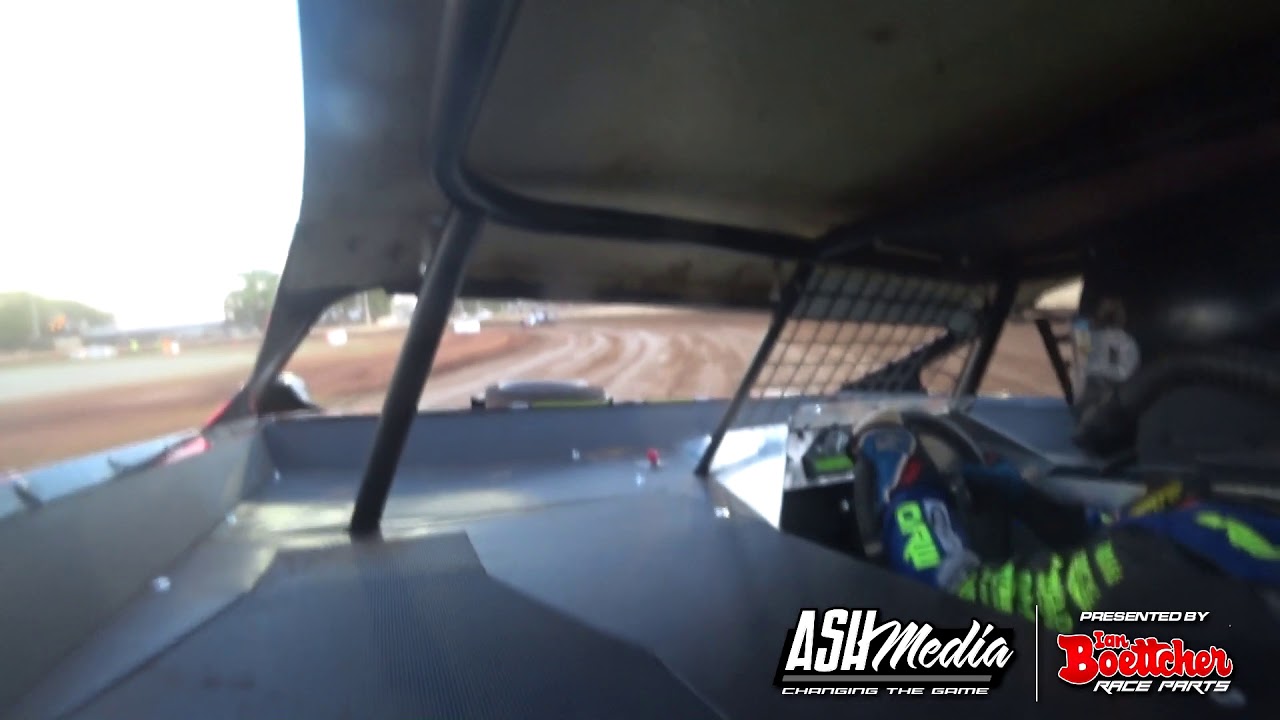 [In-Car] Super Sedans: Darren Kane - Heat 1 - Kingaroy Speedway - 14.12 ...