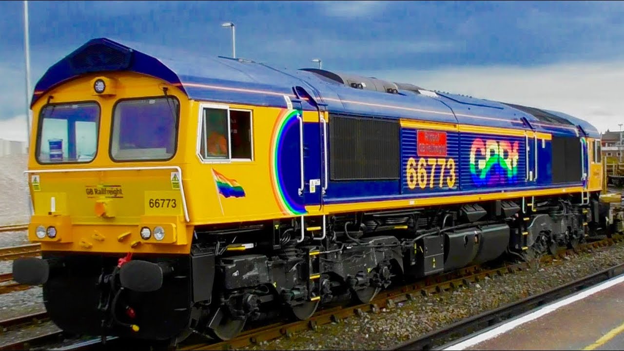 GBRf 66737 , 66718 At Basingstoke & 66773 At Eastleigh - Monday 2nd ...