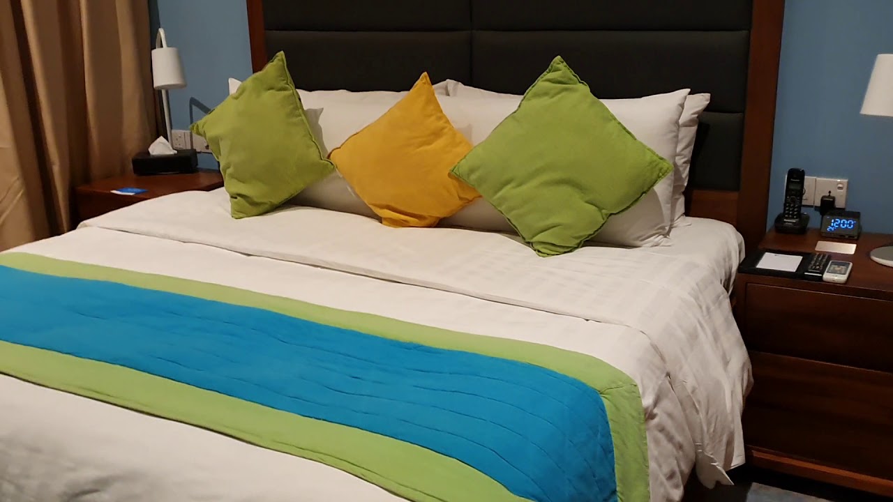 Ocean edge suits and hotel, colombo - YouTube