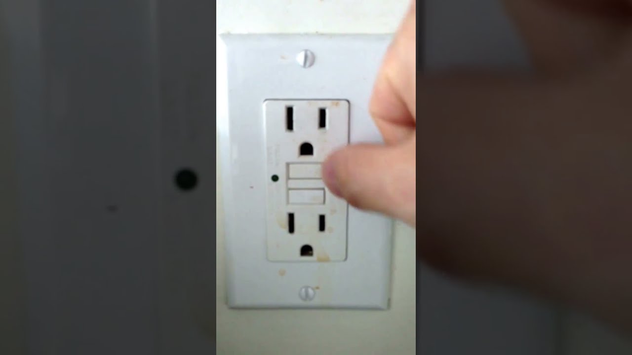 GFCI Power outlet failure - YouTube