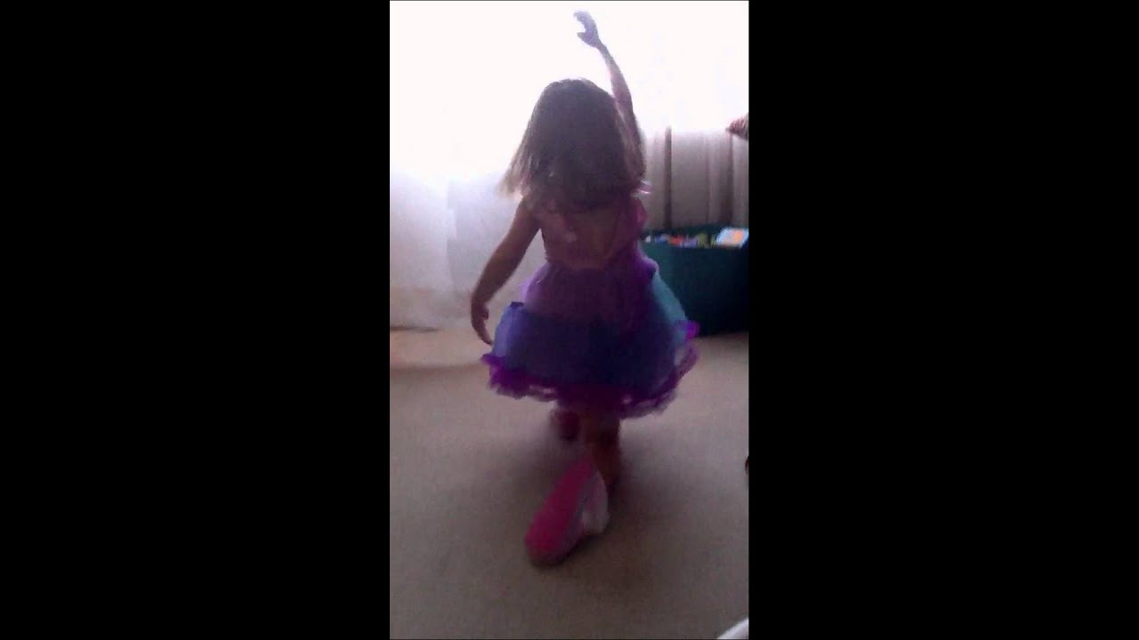 Crazy Kids Dancing - YouTube