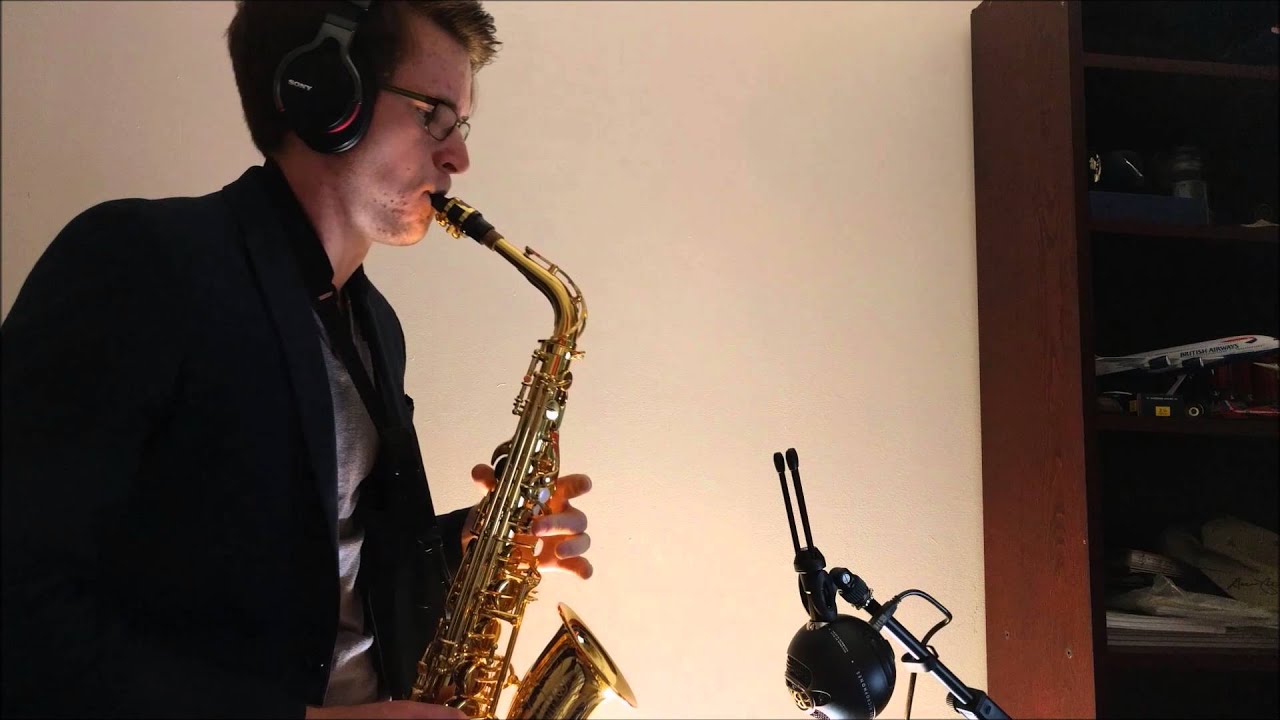 Over the Rainbow (Alto Saxophone) - YouTube