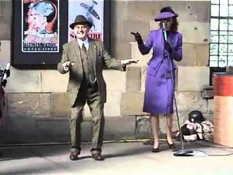 Lola Lamour Pickering 2011 - YouTube