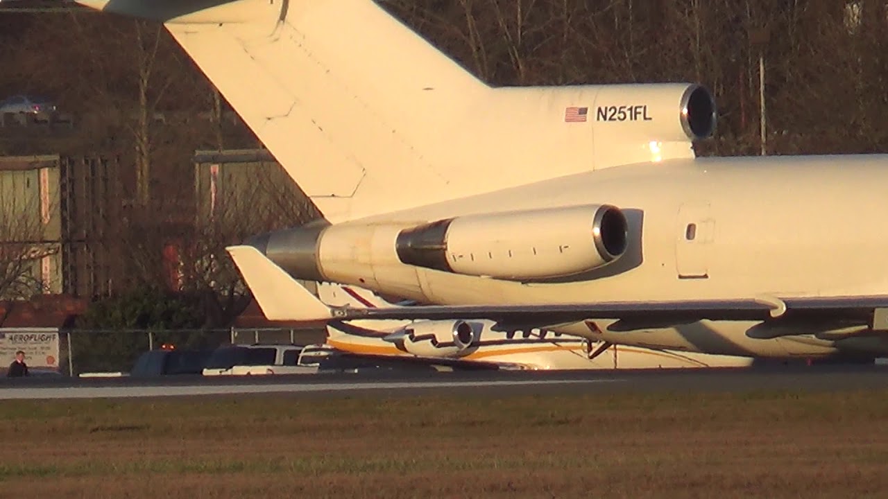 Boeing 727-200 With Winglets, IFL Group - YouTube