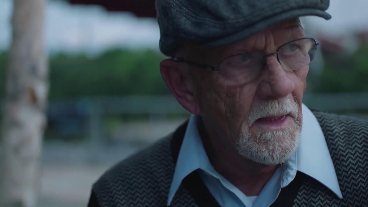 R.E.M. - Everybody Hurts - YouTube