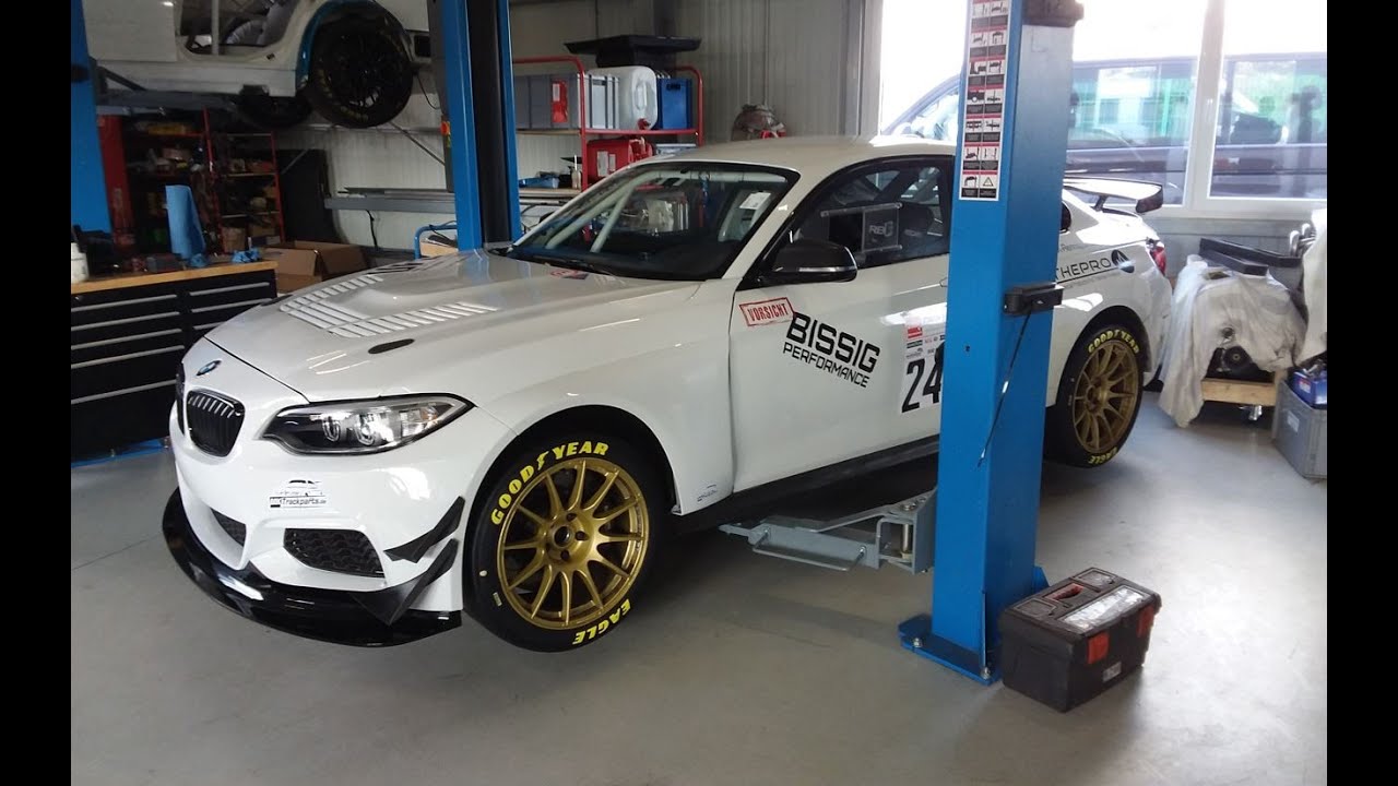 Onboard Actions - Circuit Zolder (B) - BMW M240i Racing - YouTube