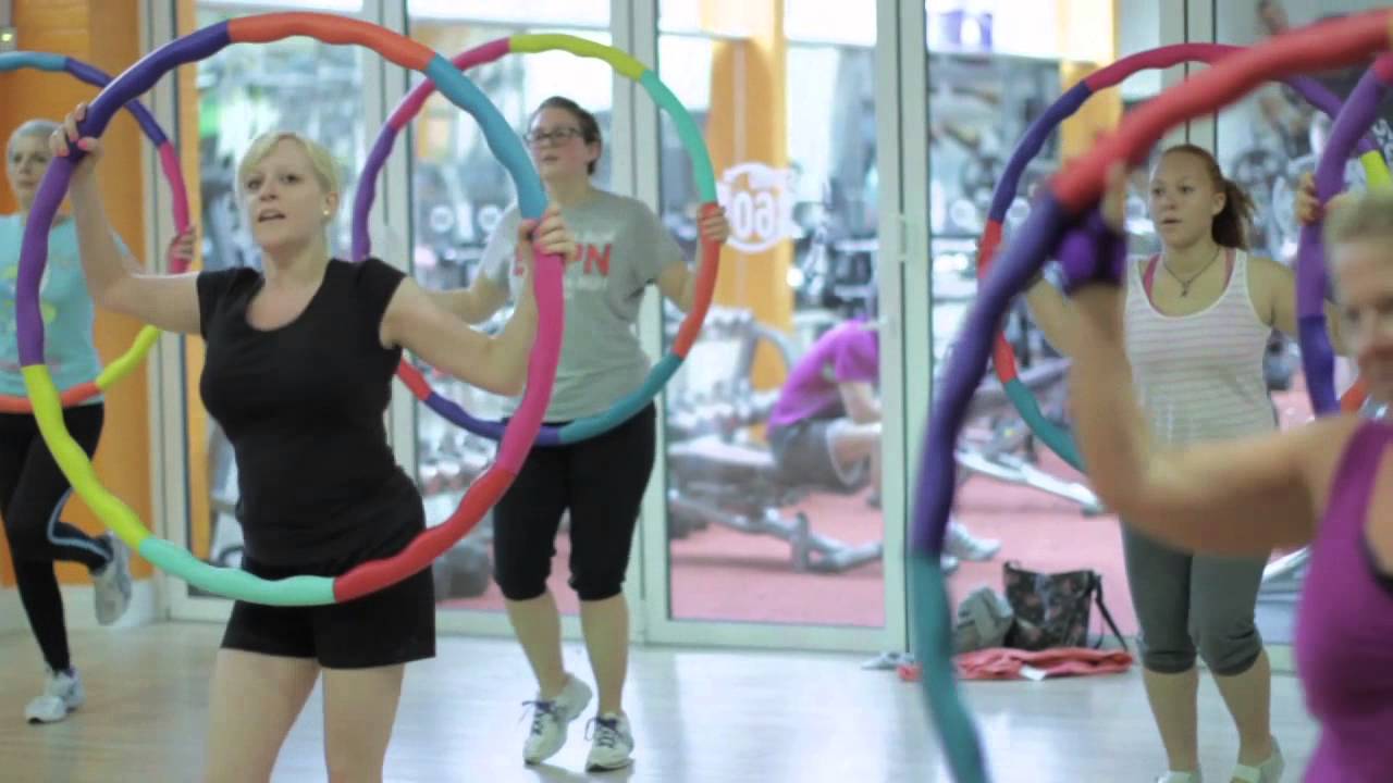 Power Hooping at Studio 360 Fitness Billericay, Essex - YouTube