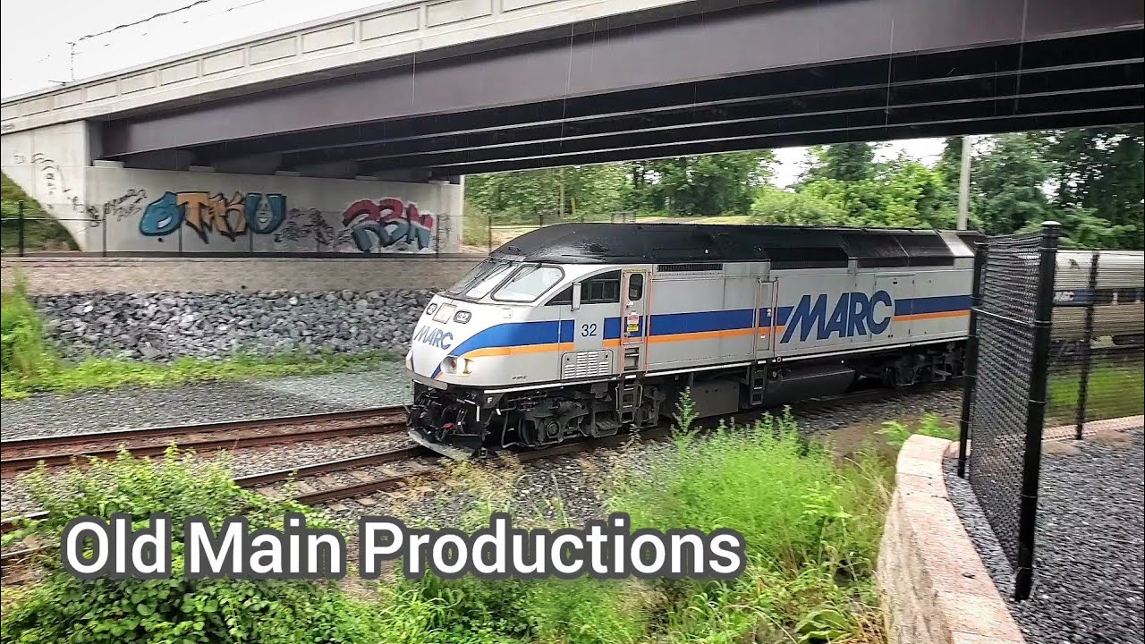 MARC train at Monocacy - YouTube