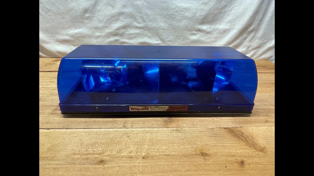 Whelen Blue Responder II DX - SOLD - Lightbarparts.com - YouTube