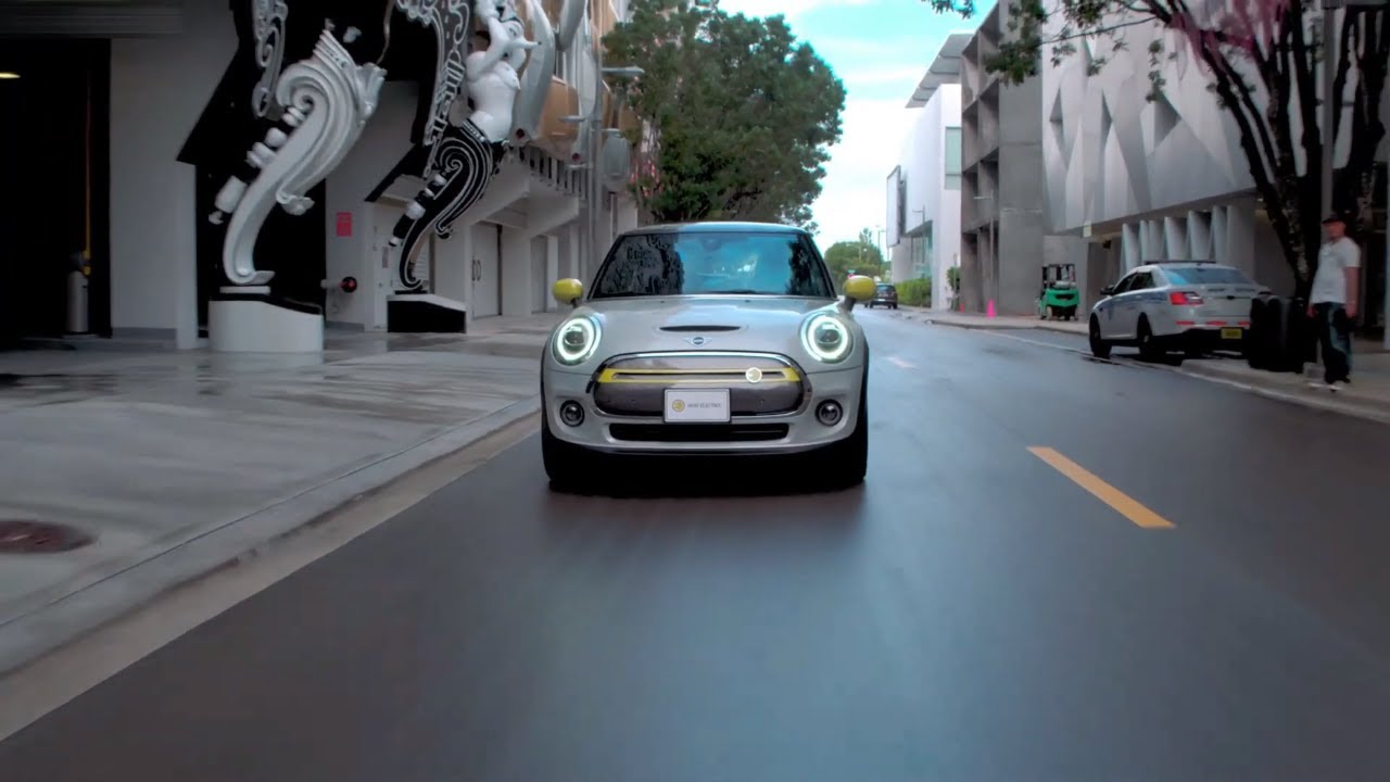 2020 Mini Cooper SE Electric | Driving Sense - YouTube