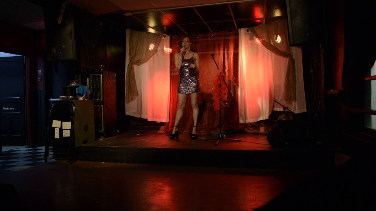 To Paris, With Love: Venus Guy-Trap - YouTube