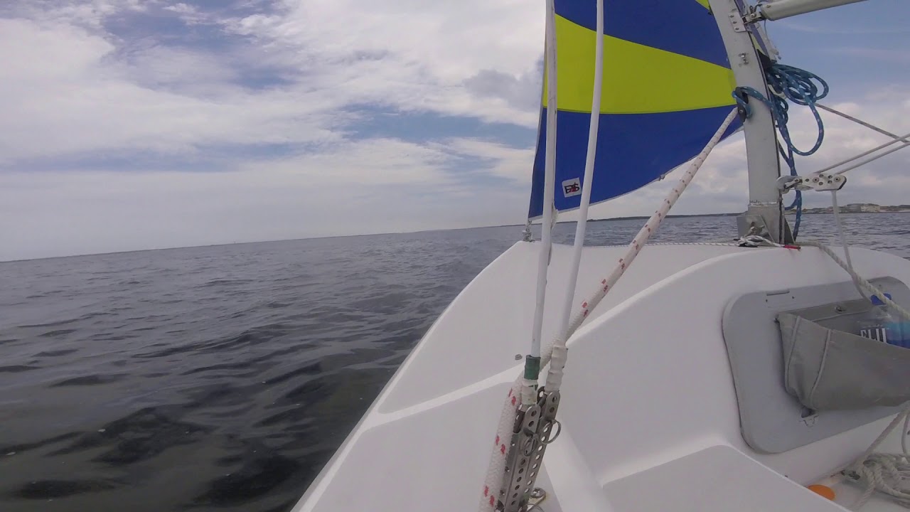Sailing catalina 16.5 barnegat bay - YouTube