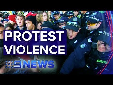 Activists and police clash outside Melbourne mining conference | Nine News Australia