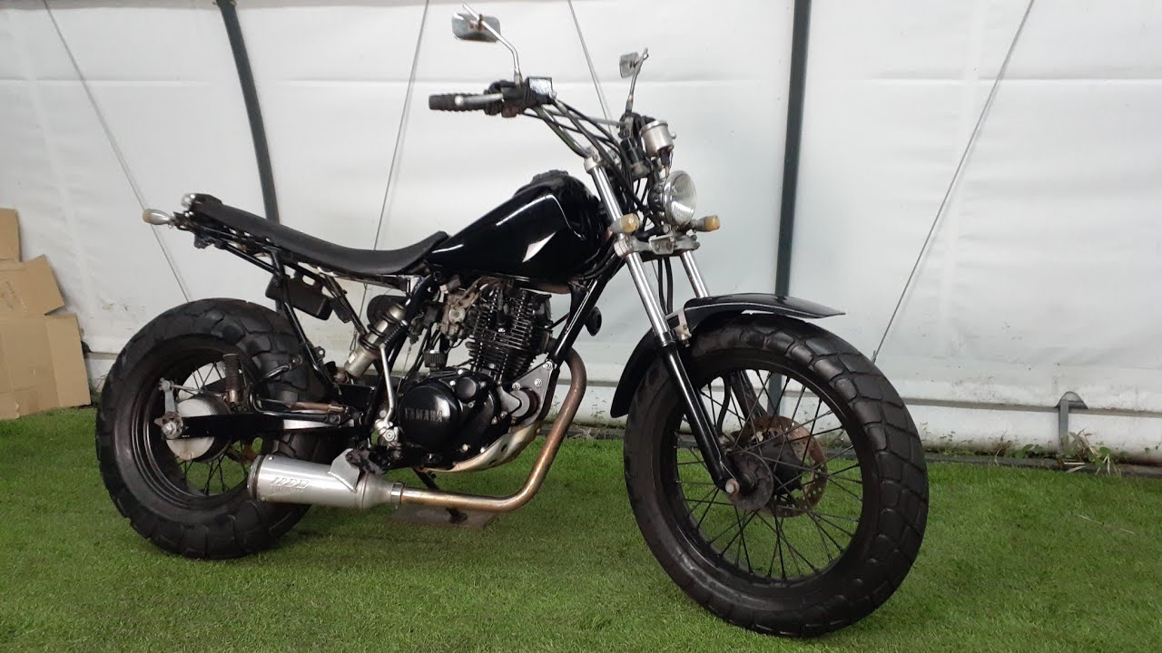 25062 TW200 Black - YouTube