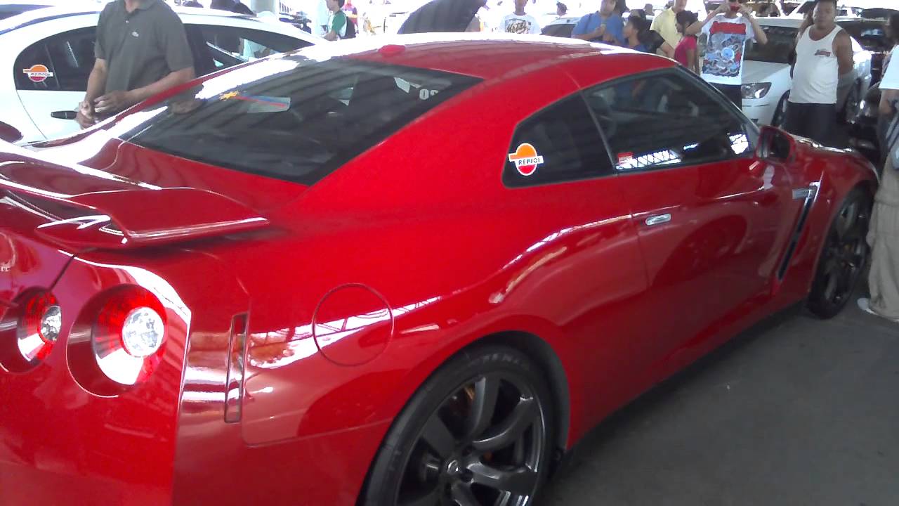 Nissan Skyline GTR 360 - YouTube