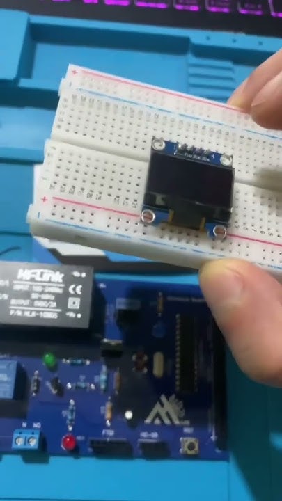 OLED with akramslab board ! #akramslab #arduino #learn #learning #learn #news - YouTube