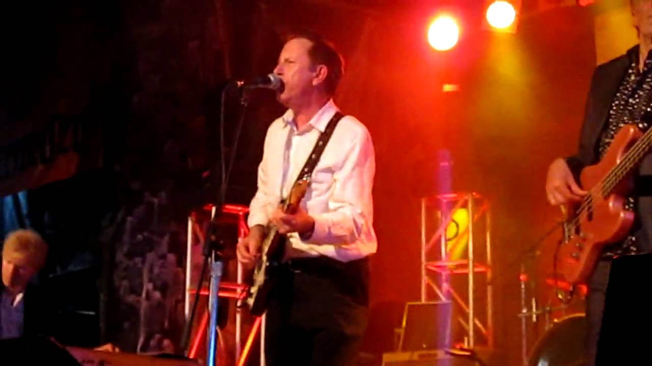 Jack De Keyser Gary Kendall Thunder Bay Blues Show June 11/2010 - YouTube