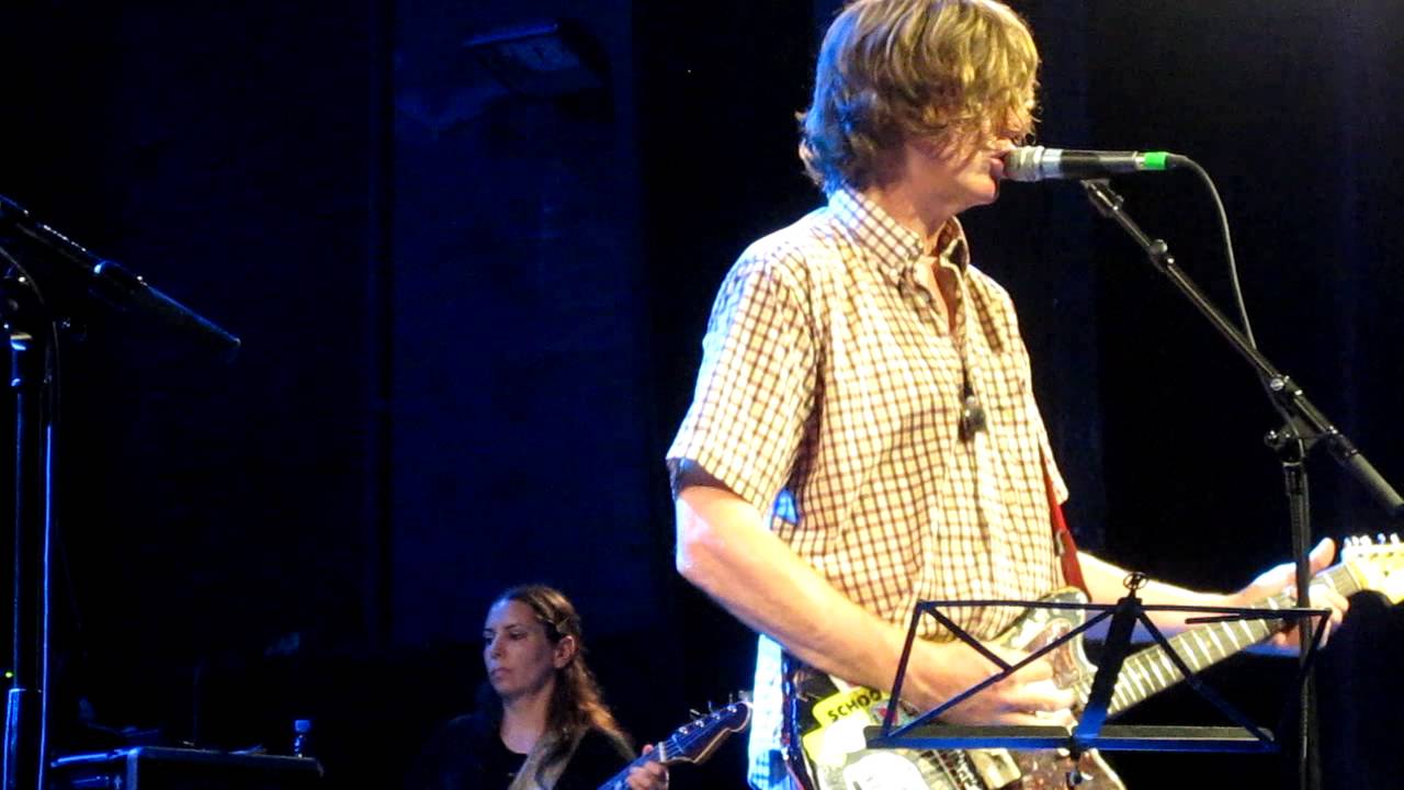 Chelsea Light Moving - Groovy & Linda - YouTube