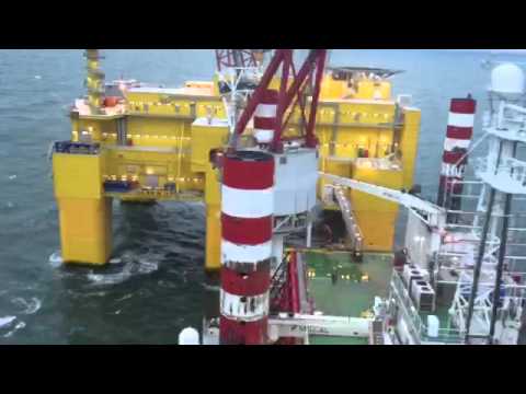 Dolwin Beta with Zaratan connected - YouTube