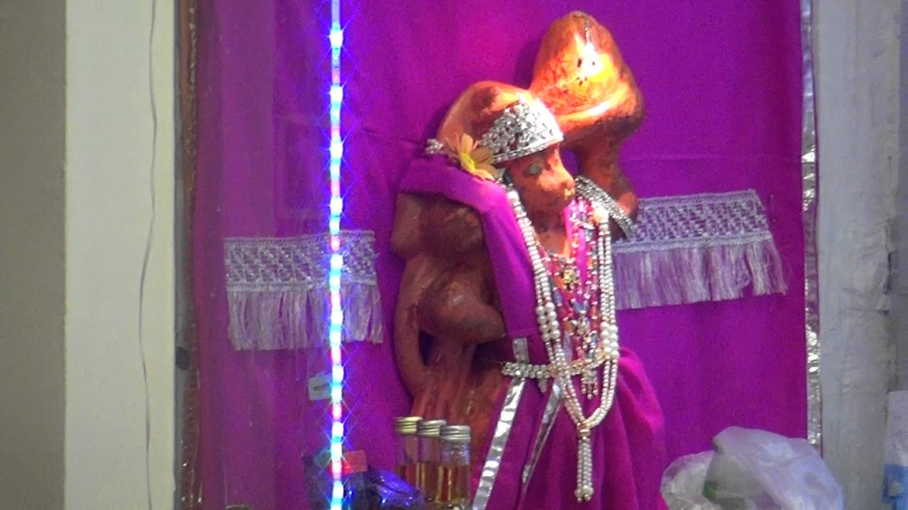 Hanuman Chalisa Slough Mandir 06-04-2013 - YouTube