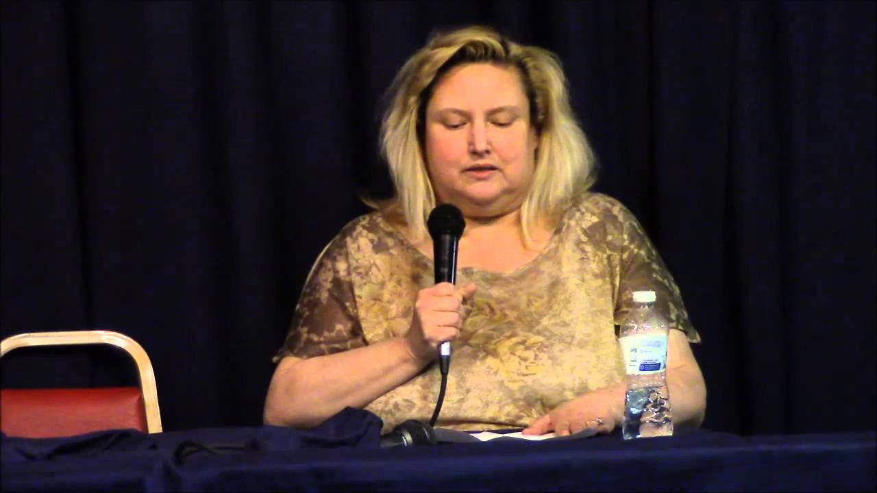 FEEL THE NAILS - YouTube