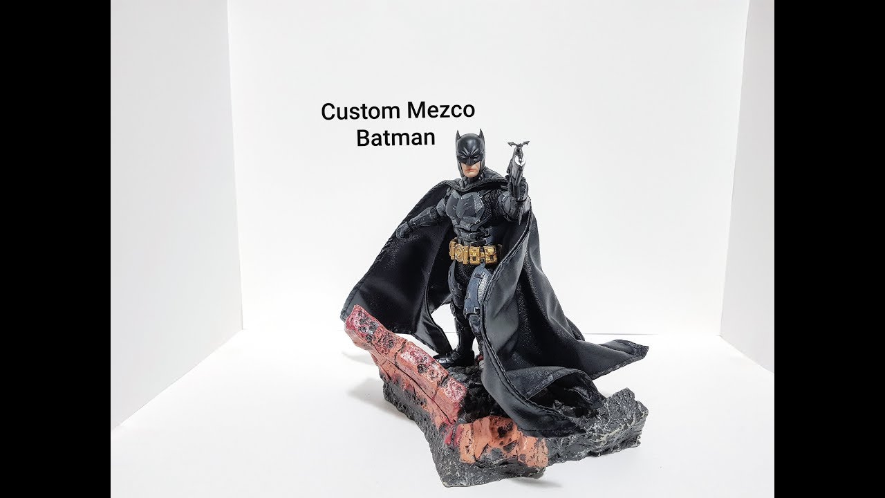 Tosh Customs Reviews: Custom Mezco Batman - YouTube