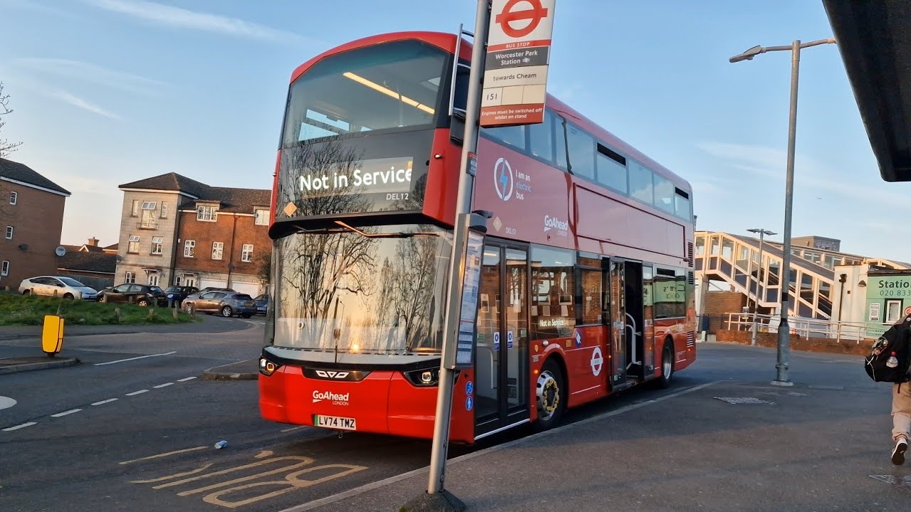 Brand new Wright StreetDeck Electroliner On Route 151 DEL12 LV74TMZ ...