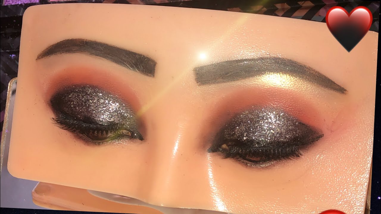 Easy Smoky Eye Shadow Makeup 🖤🤎🖤 - YouTube