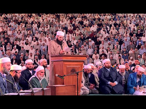 Molla Seyyid Galib Elhüseyni seyyidim rahmetli Ğavs’ımızın (ks.) vasiyetini okurken..