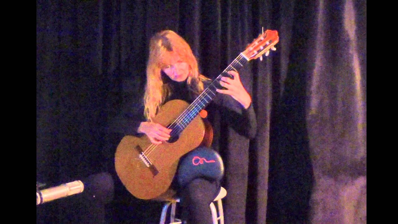 BLACKBIRD (The Beatles) classical guitar by Monika Hiertz - YouTube
