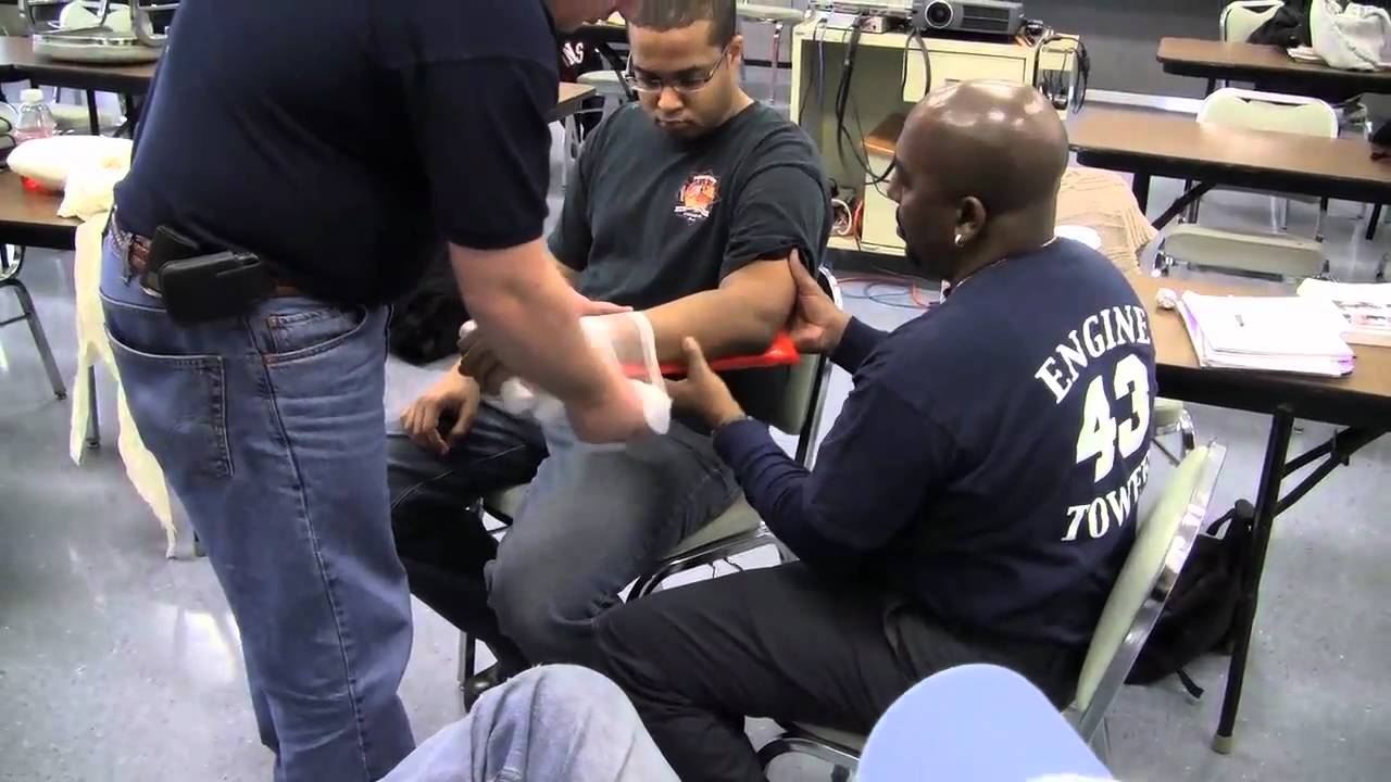EMT Practical - Radius/Ulna Fracture - YouTube
