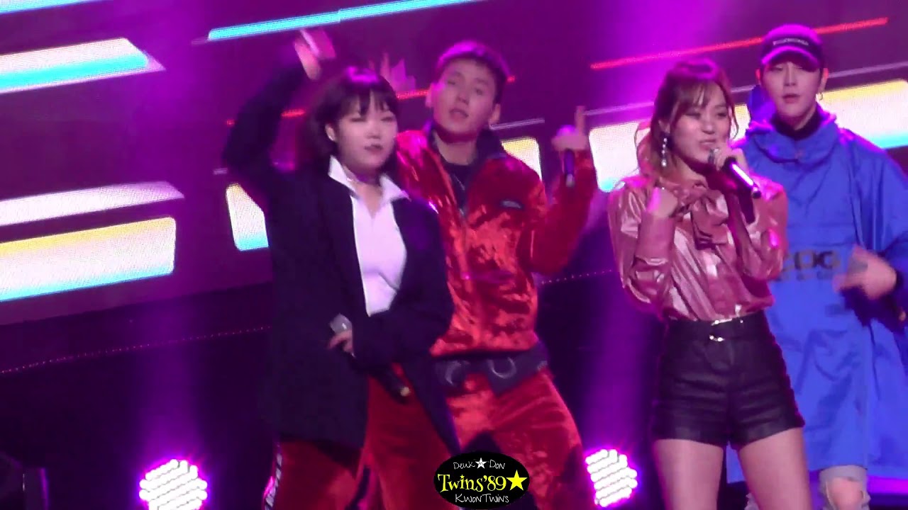 Deukie TV 171210 "RED CARPET" (비정규직 아이돌) KwonTwins - YouTube