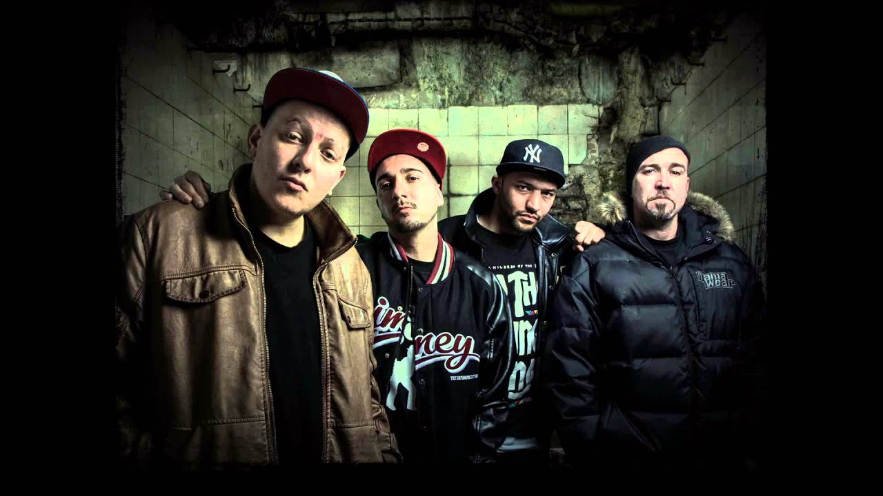 09. MALA JUNTERA - MATO (con letra) - YouTube