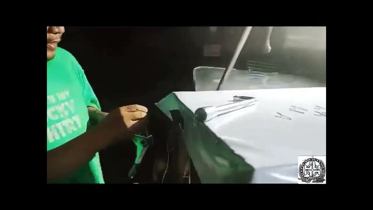 signage vape shop [Joel Lumibao] - YouTube