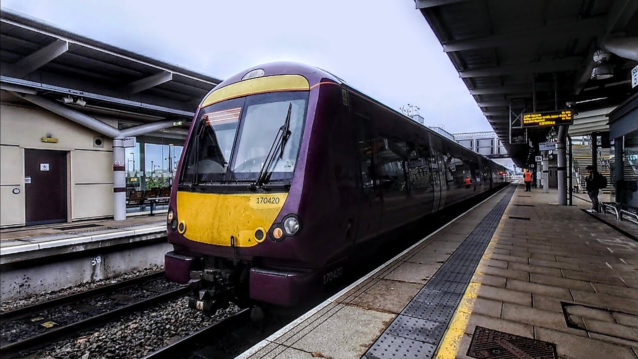 170 420 with some anomalies, makes a screaming exit from Derby!! 💜 ...