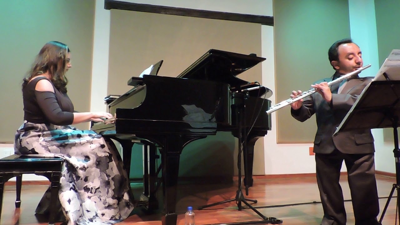 Nathan Meaney y Montserrat Ferrer 01 - YouTube