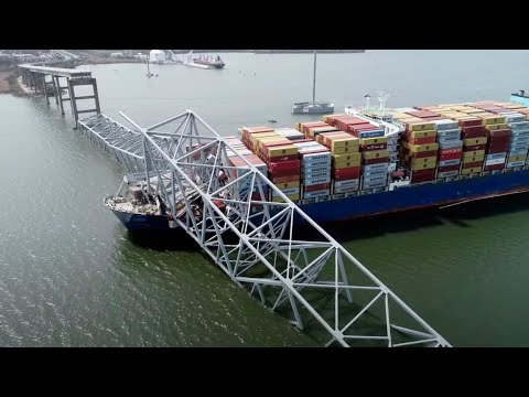 Historical video of ship crashing into bridge | Cargo ship hits ...