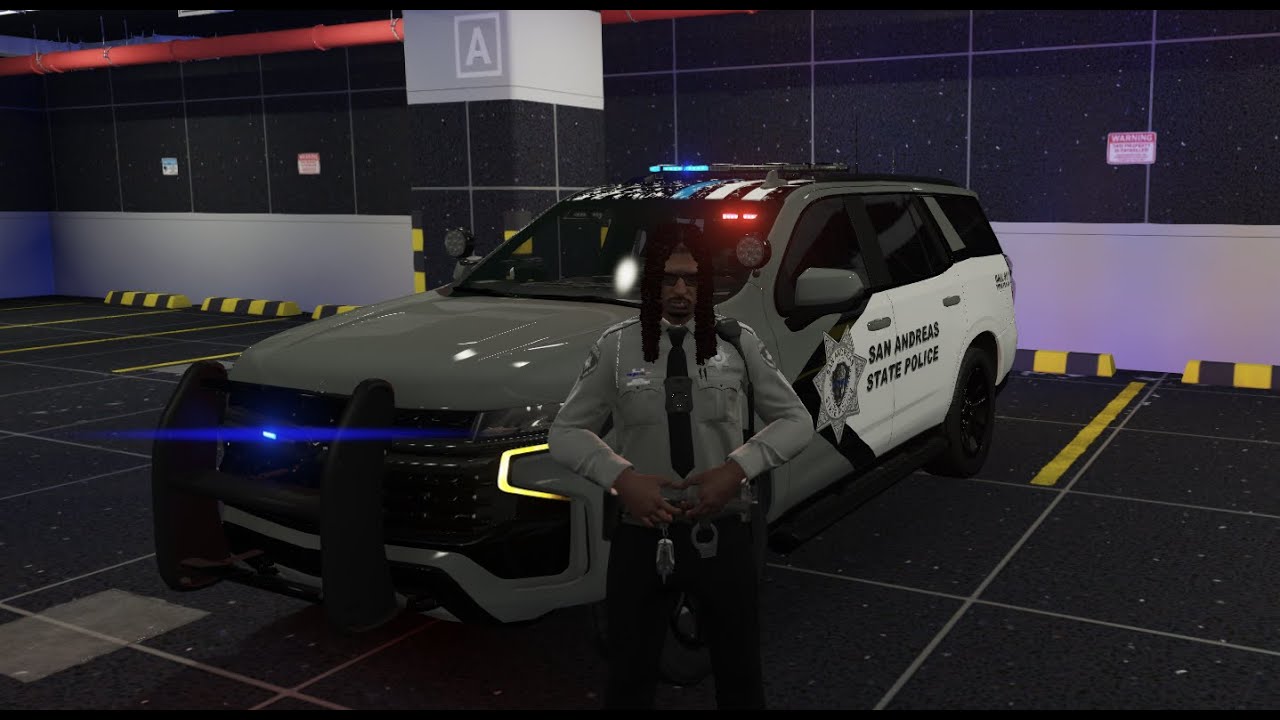 FIVEM ROLEPAY PLAYING AS AN POLICE OFFICER - YouTube