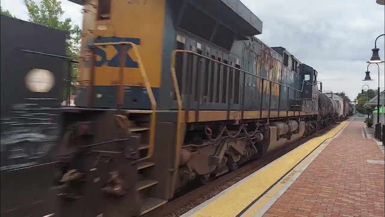 Northbound CSX Manifest Train heads through Ashland, Va. - YouTube