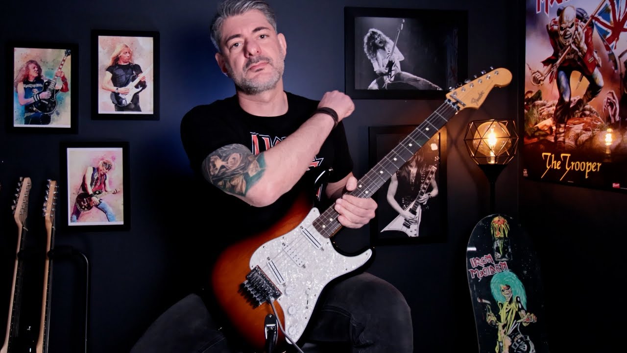 Iron Maiden - Judas Be My Guide: Dave Murray's Guitar Solo - YouTube