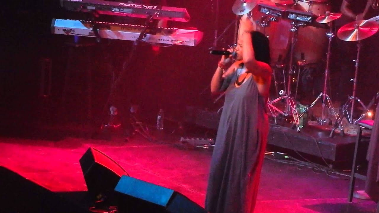Natalie "The Floacist" Stewart of Floetry "The Stand" Atlanta 7.31.15 ...