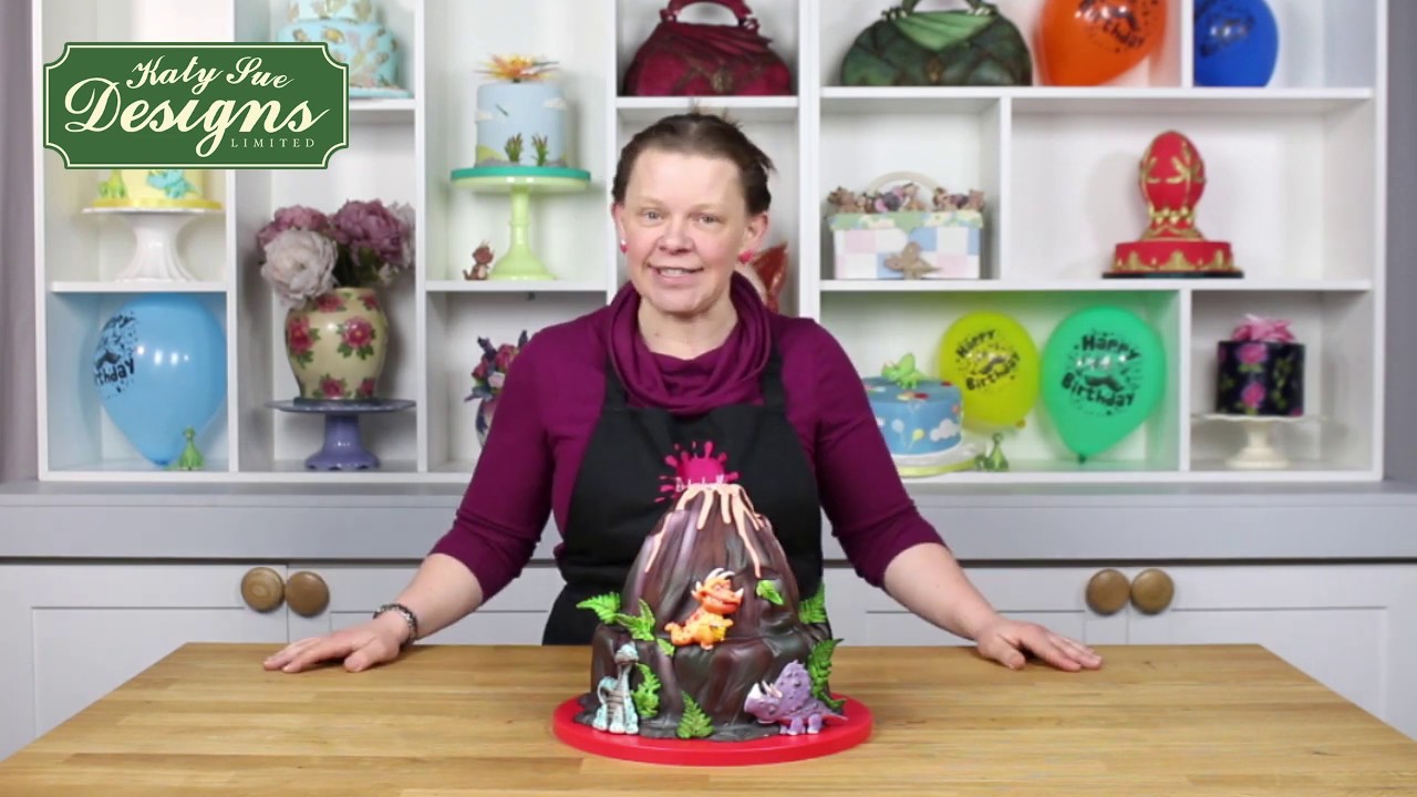 How to make a fun Dinosaur Cake with Dawn Butler - YouTube