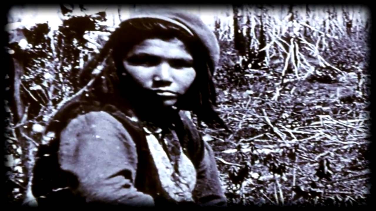 CREE INDIANS OF THE MOOSE DRAINAGE BASIN, NE ONTARIO CANADA CIRCA 1900 ...