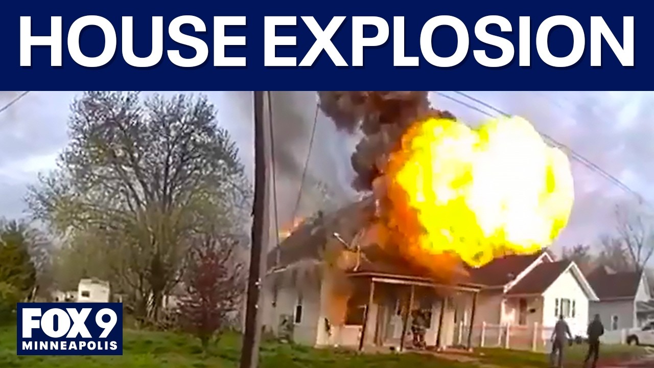 House explosion traps firefighter under rumble as rescue rushes in ...