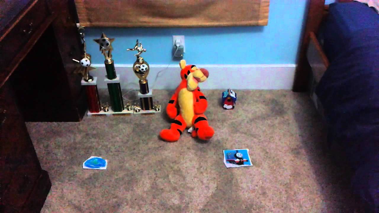 Tigger's Clues Intro Tigger's Big Musical Variant - YouTube