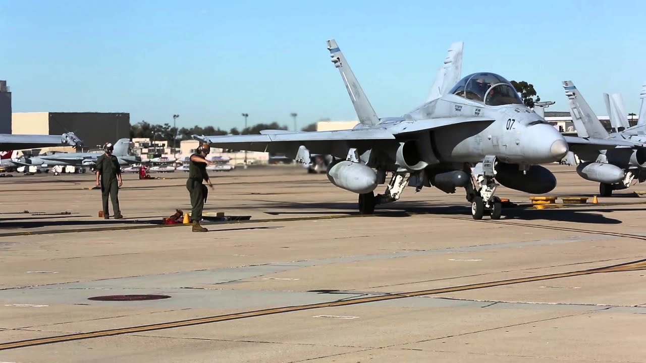 VMFA[AW]-225 conducts landing operations - YouTube