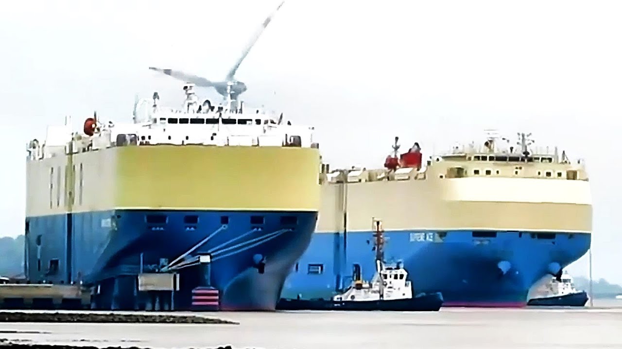 Auslauf Autotransporter SUPREME ACE 3ETV4 IMO 9610391 RoRo car carrier ...