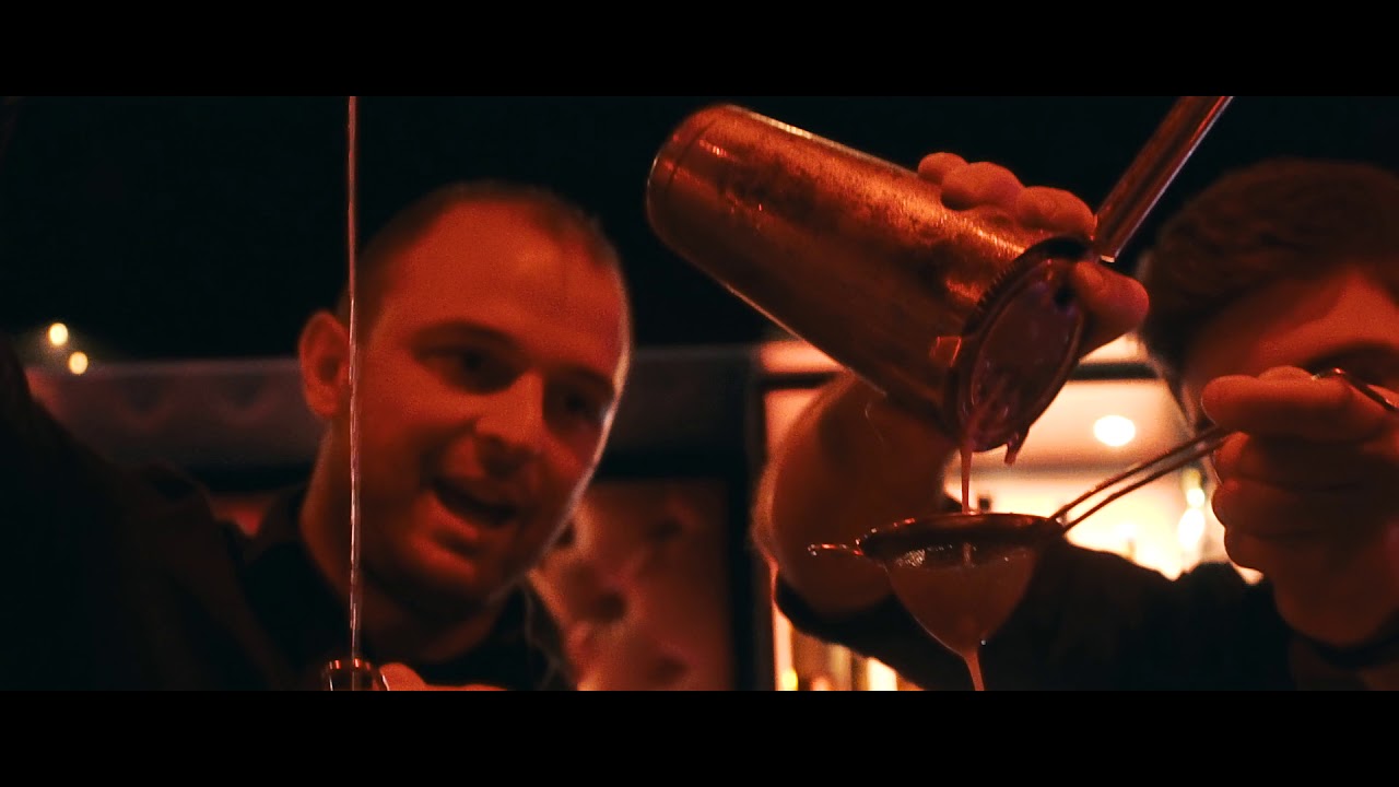 Capeesh Cucina Italiana, Lounge & Sky Bar - YouTube