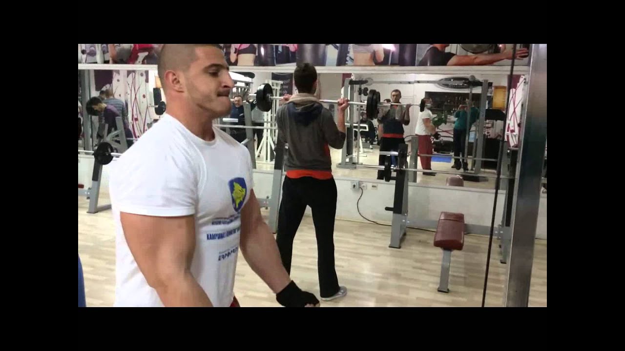 Egzon Hyseni - Part of traning Biceps HD - YouTube